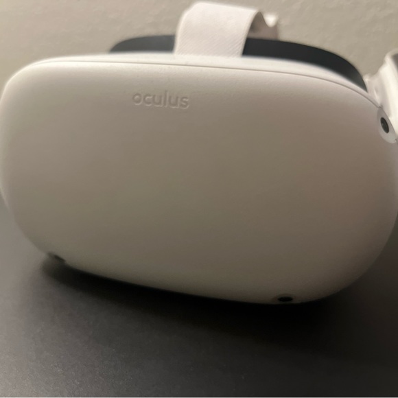 Oculus | VR, AR & Accessories | Oculus Quest 2 | Poshmark